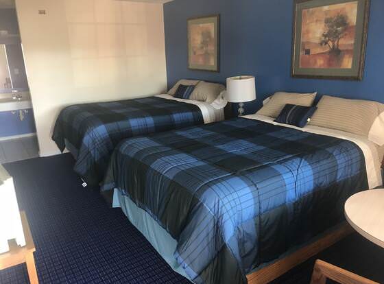 Ponce De Leon FL Hotels That Allow 18 Year Olds Check in ponce-de-leon-fl-hotels-that-allow-18-year-olds-check-in